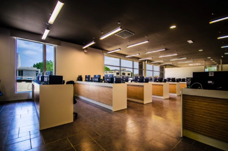 IBA NEW ACADEMIC BLOCK AT MAIN CAMPUS, KARACHI – AAA Partnership Pvt. Ltd.